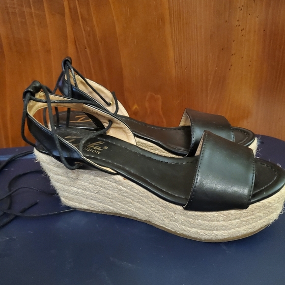 Diba | Shoes | Lace Up Wedge Diba London | Poshmark